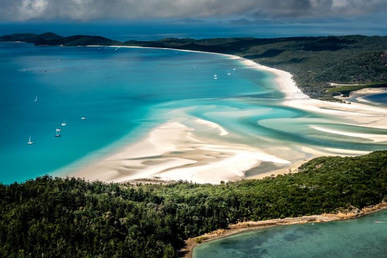 Best Time to Visit Hamilton Island | OneAdventure